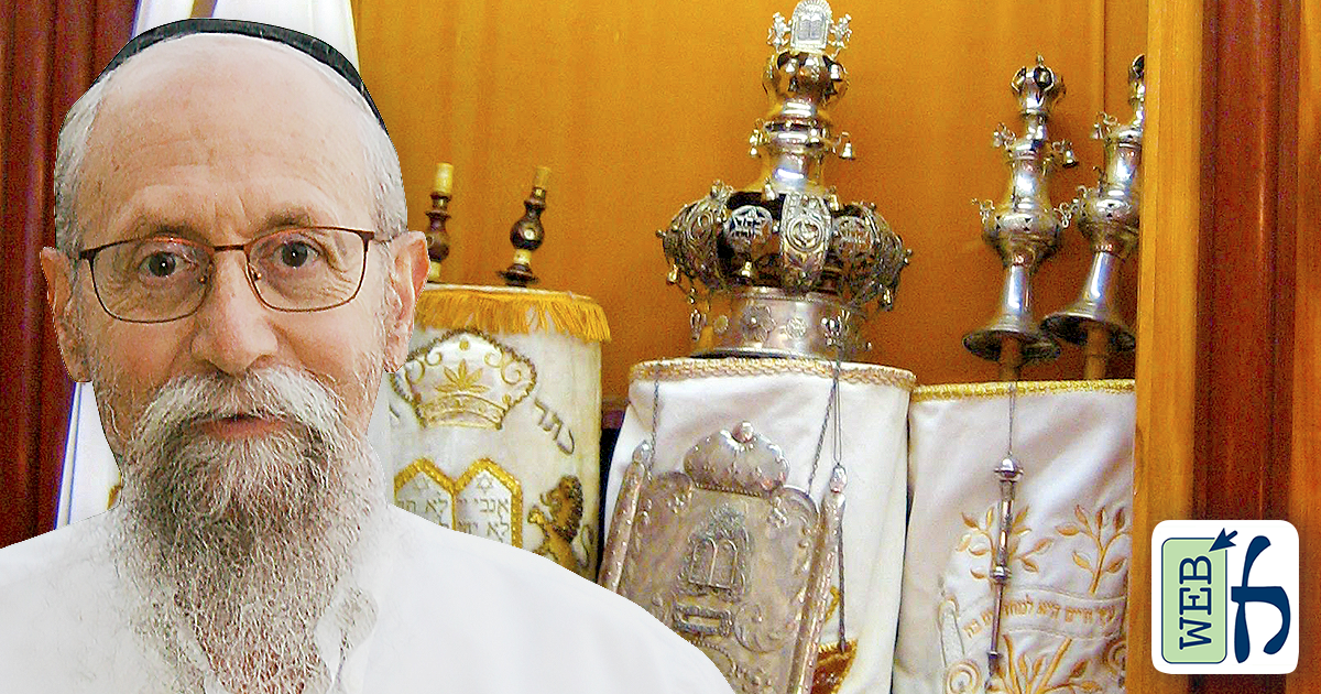 Standing For A Sefer Torah